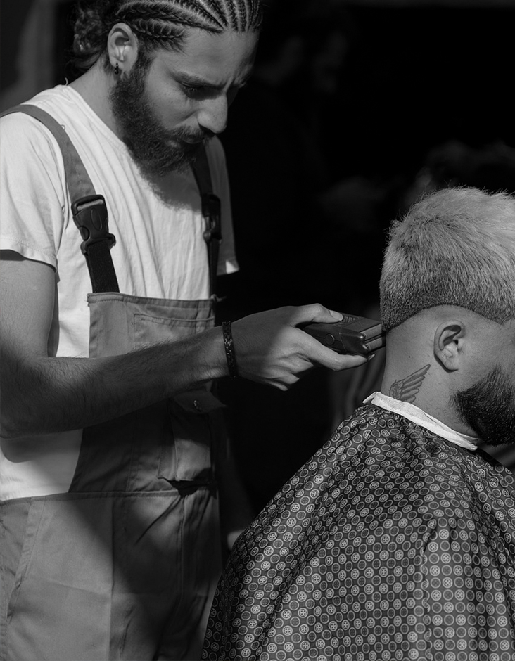 Luxury Crown Barbershop - Luxury Crown Barbershop
